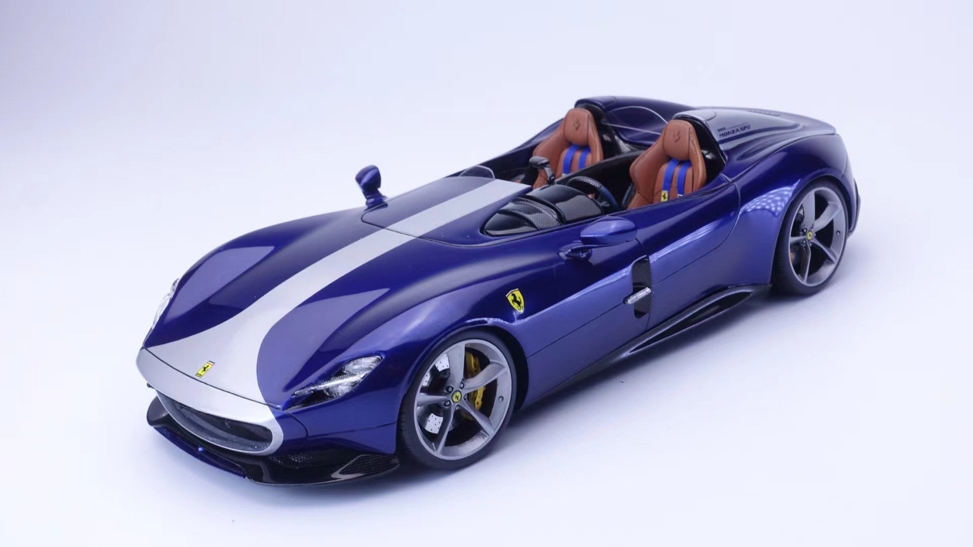 Alpha Model Ferrari car model kits scale 1/24 - GPmodeling
