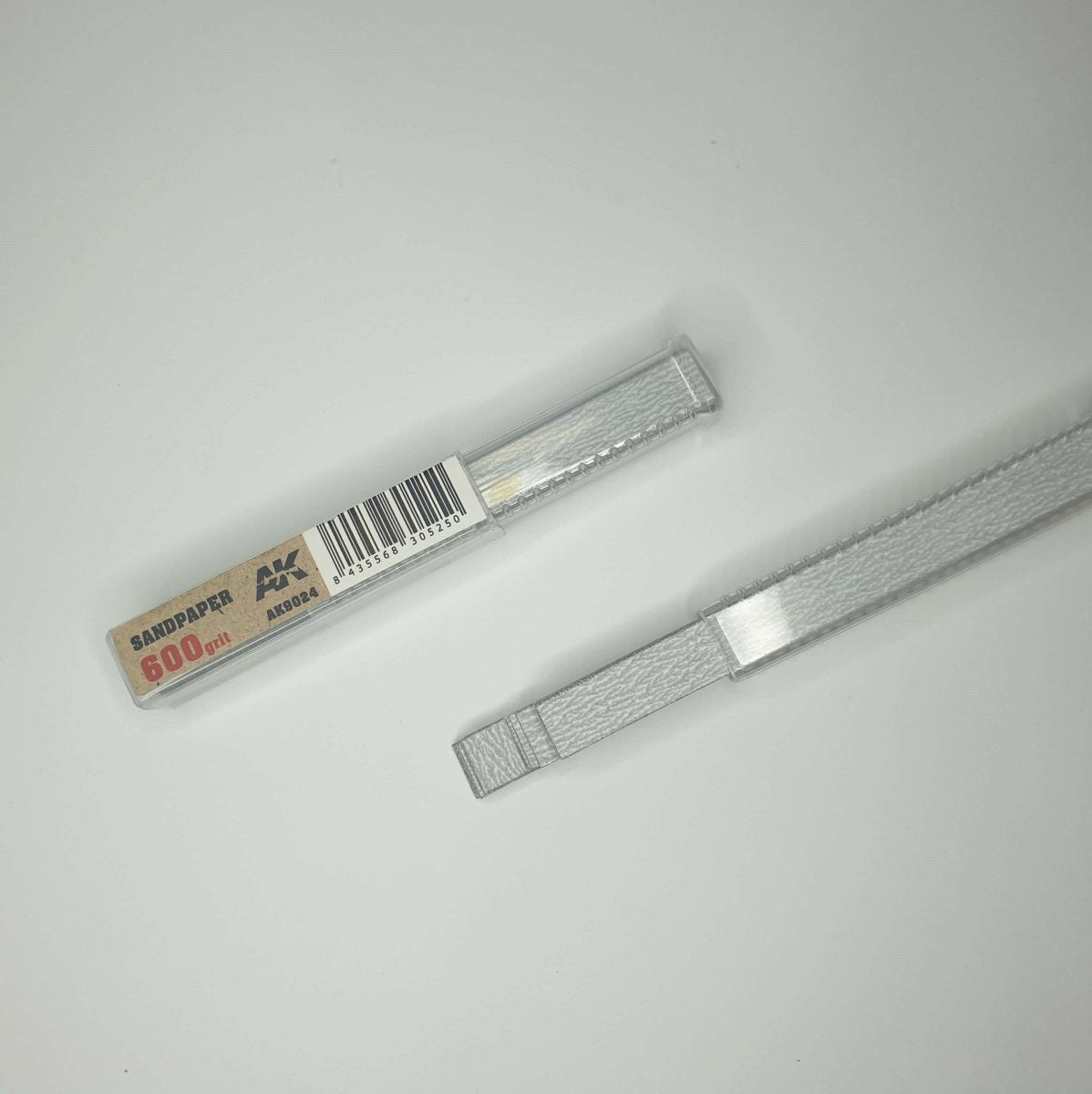 Scale Modelling Tools: Essential Sandpaper - GPmodeling